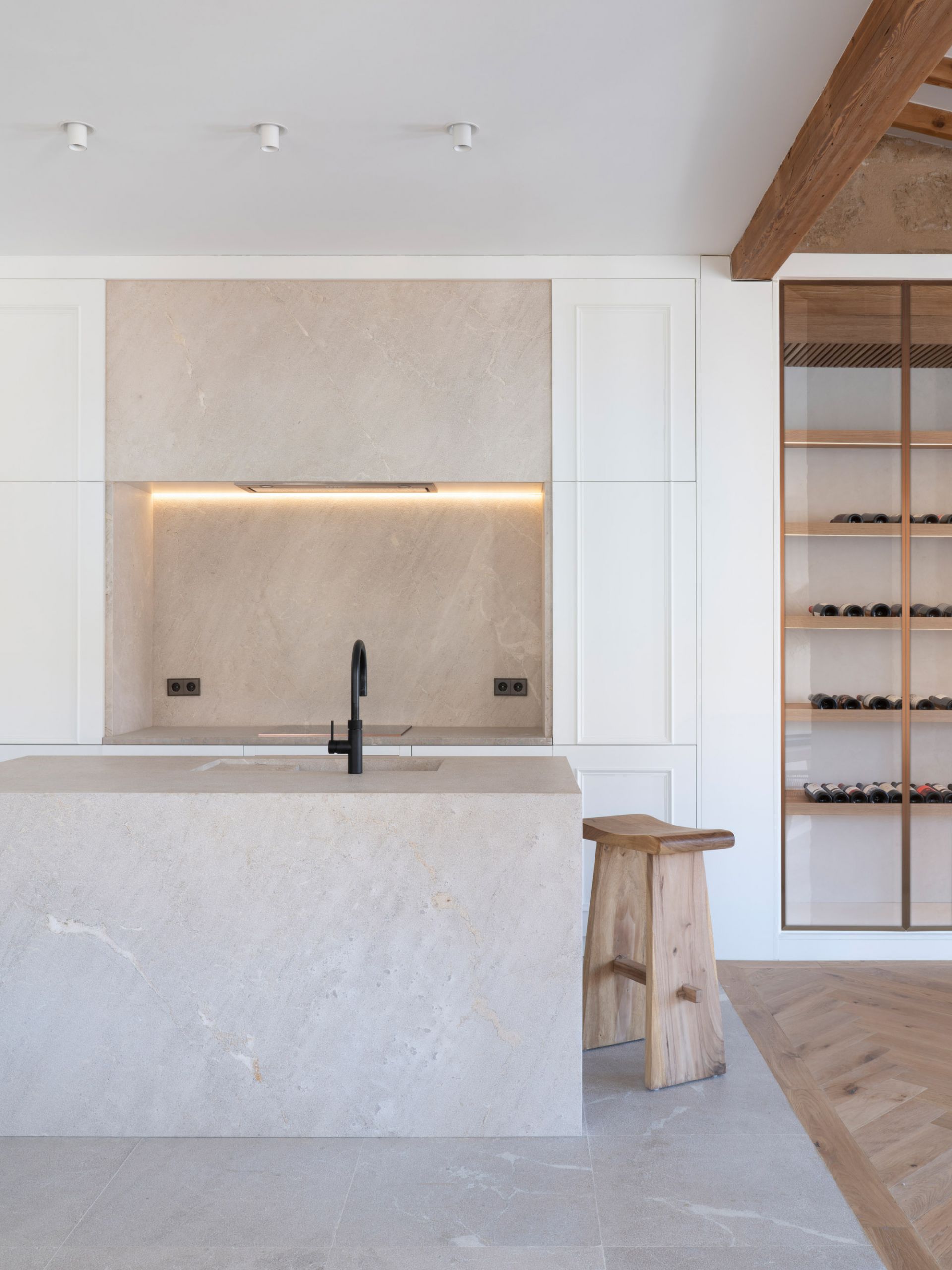 JAIME SALVÁ, Architecture & Interior Design - J790 LEACH HOME