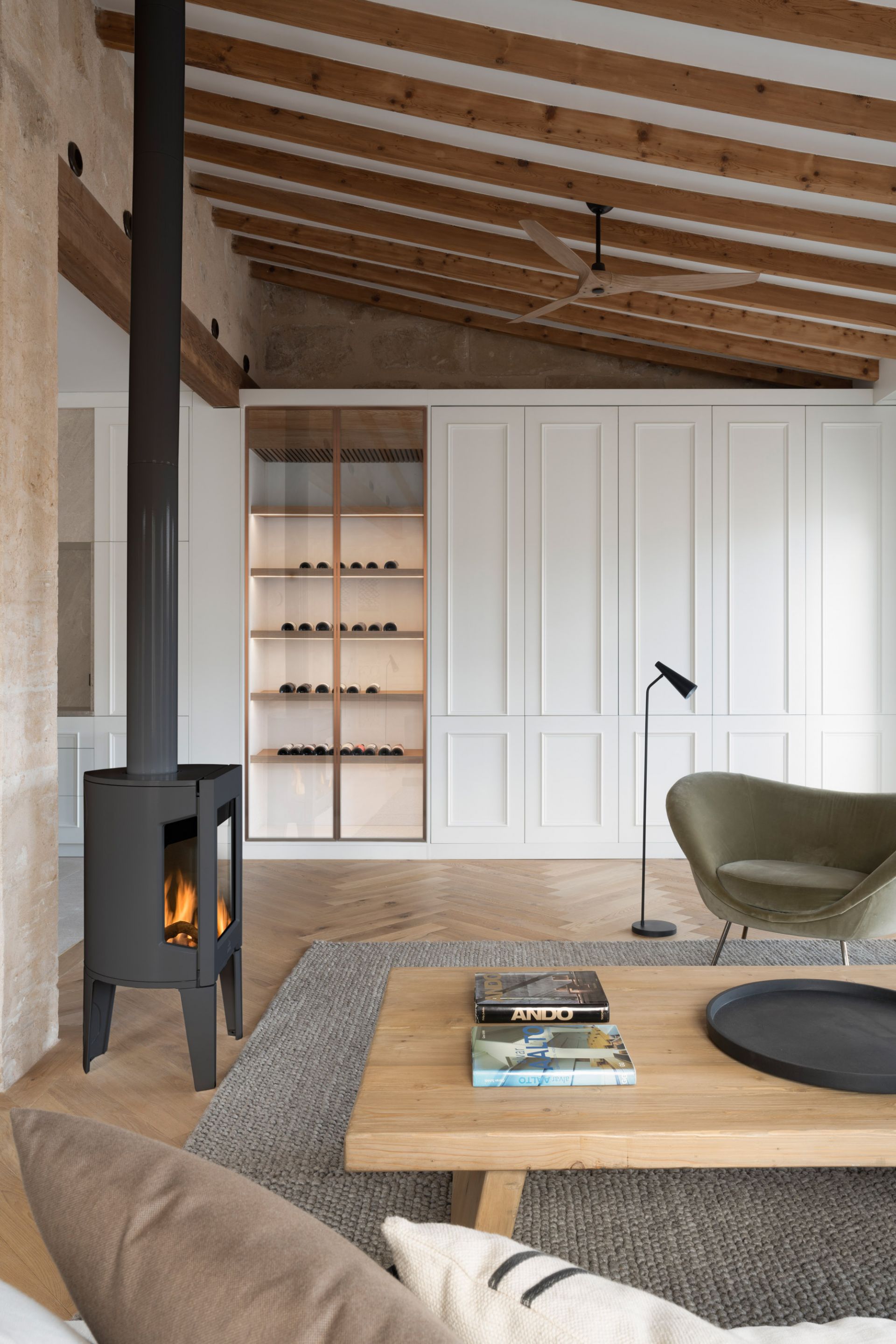 JAIME SALVÁ, Architecture & Interior Design - J790 LEACH HOME